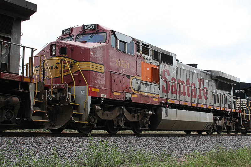 BNSF 950